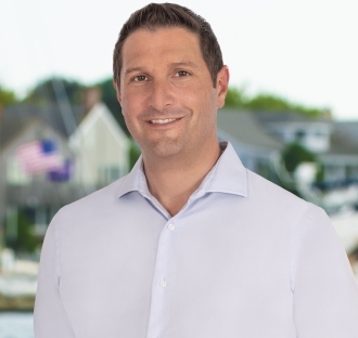 Alex Demetrio CFP® CEPA® - New London, CT | UBS